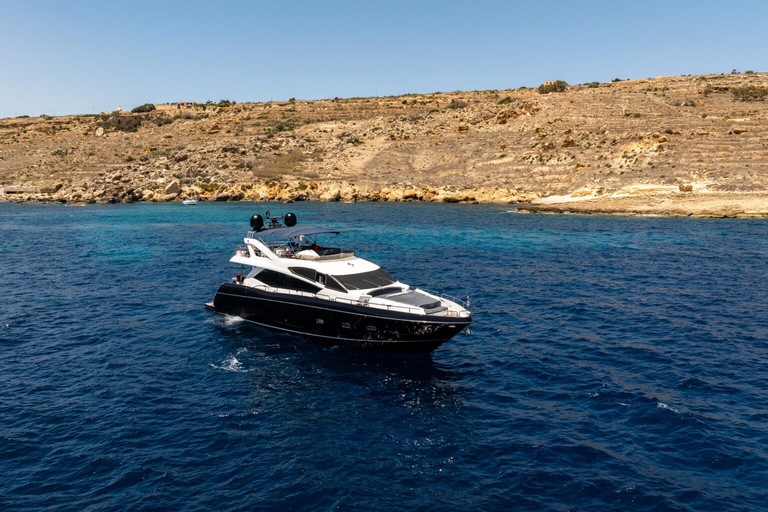 Sunseeker Manhattan 73 – Sunseeker Malta Charters